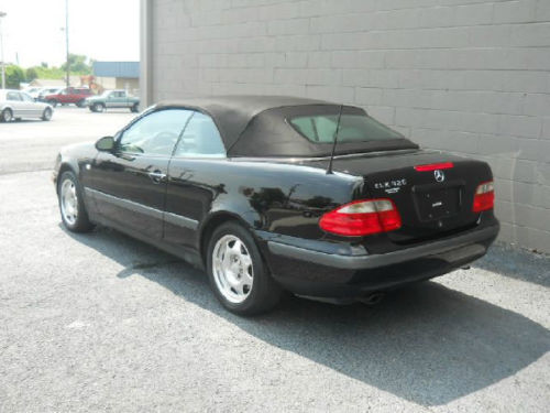 Mercedes Benz CLK Hoods in Mohair (1999-2002) – Monsoon Car Hoods